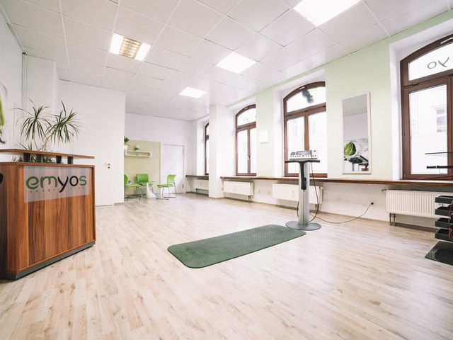 Emyos EMS Leipzig - scheffler-fotografie.de